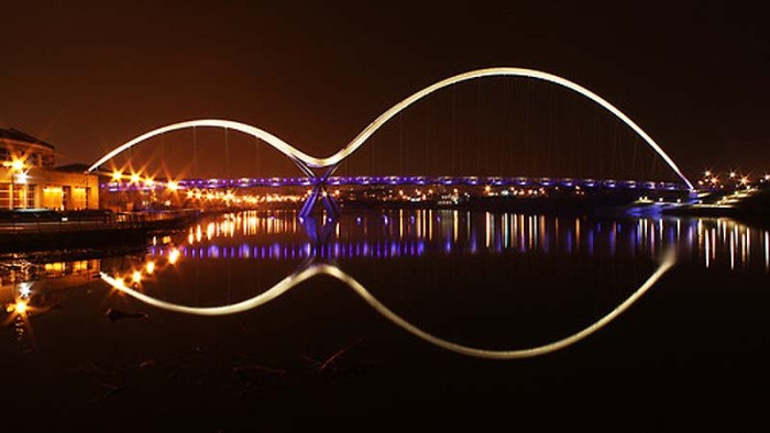 Infinity Bridge: Stockton-on-Tees | CollabCubed